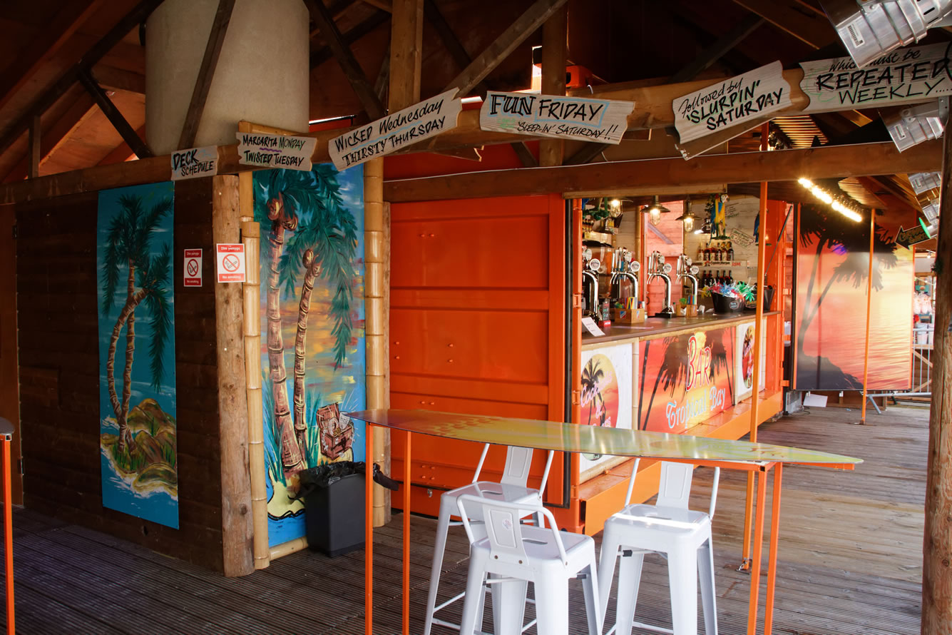 Container Bars UK delivered and installed in 30 minutes - Container Bars